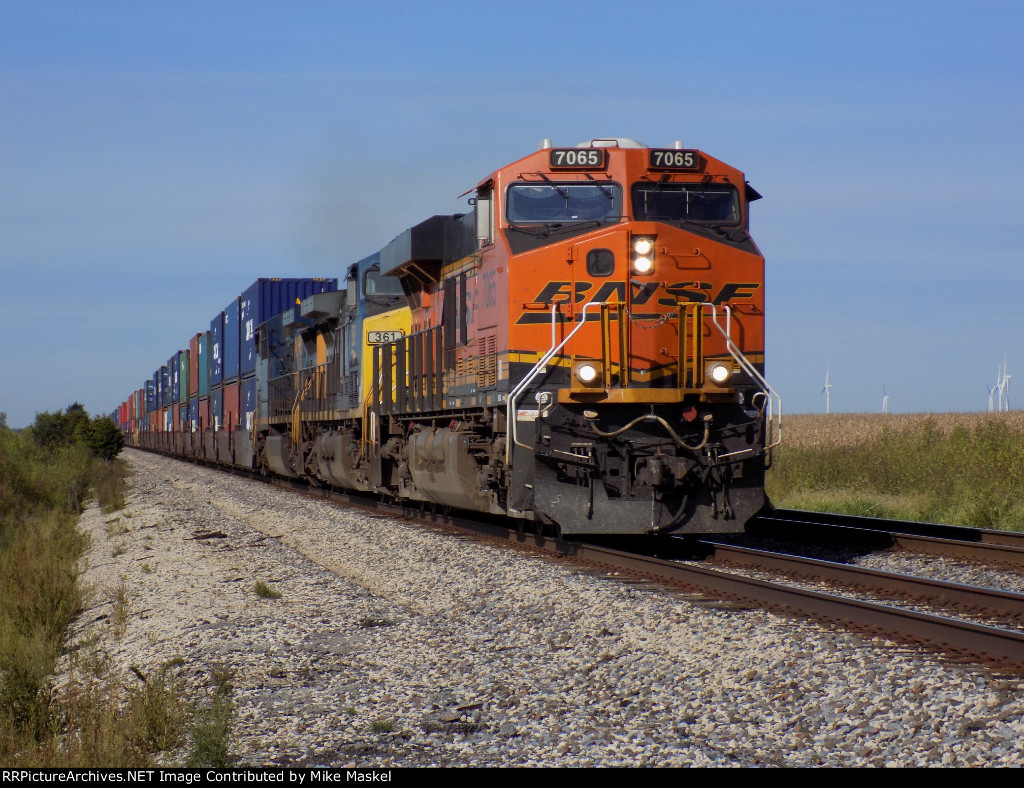 BNSF 7065